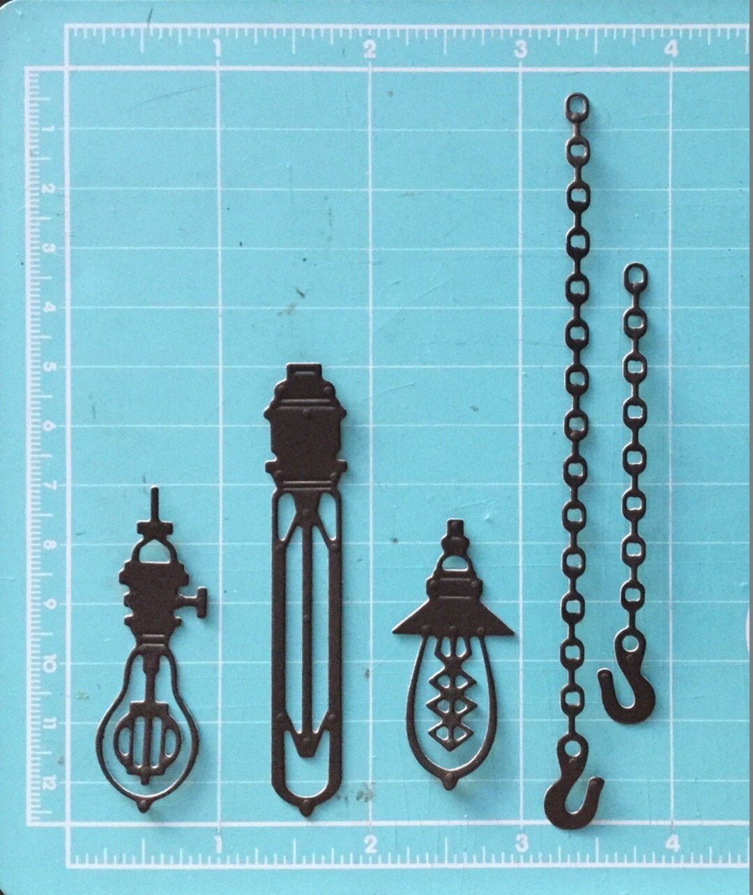 Steampunk * Die Cut * Light Bulbs/hooks * 25 Pieces in Black ...