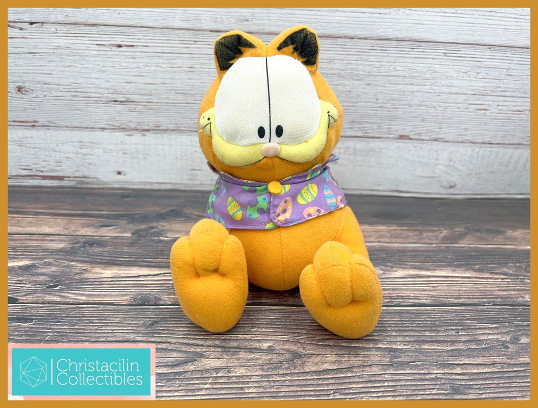 Vintage Toy | Garfield in Pastel Purple Easter Egg Shirt Stuffed Cat ...