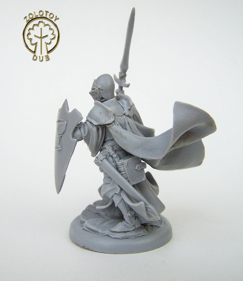 Knight 28mm miniature. Paladin knight miniature. 28mm Knight | Etsy