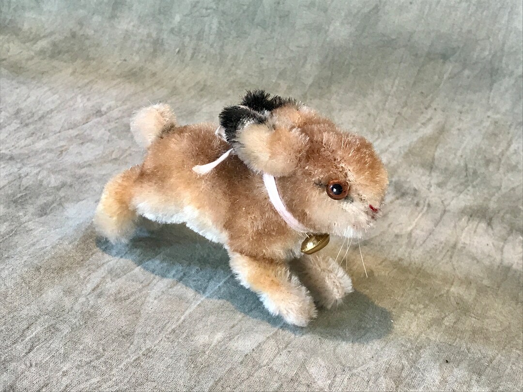 Steiff Hoppy Rabbit , Button and Yellow Flag From the 40s - Etsy