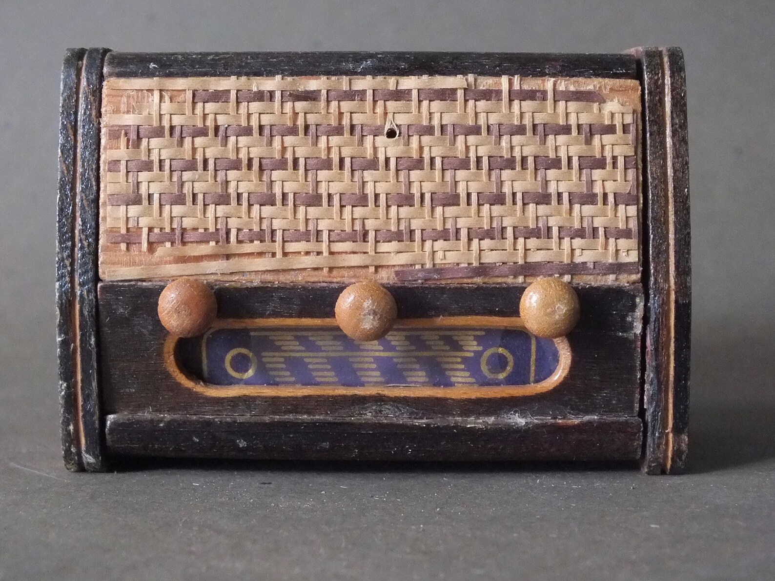 Antique Wooden Dollhouse Radio With Woven Front – 1930s/40s Miniature ...
