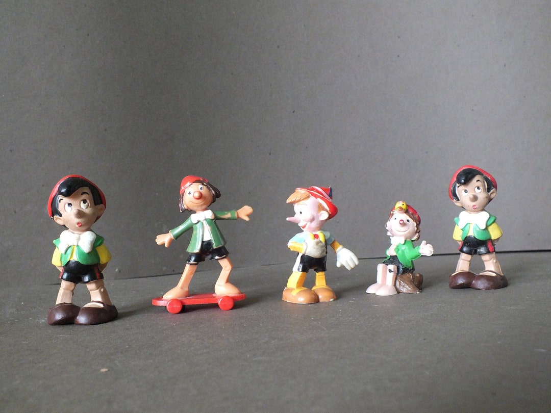 5 Vintage Plastic Pinocchio Figures - Etsy