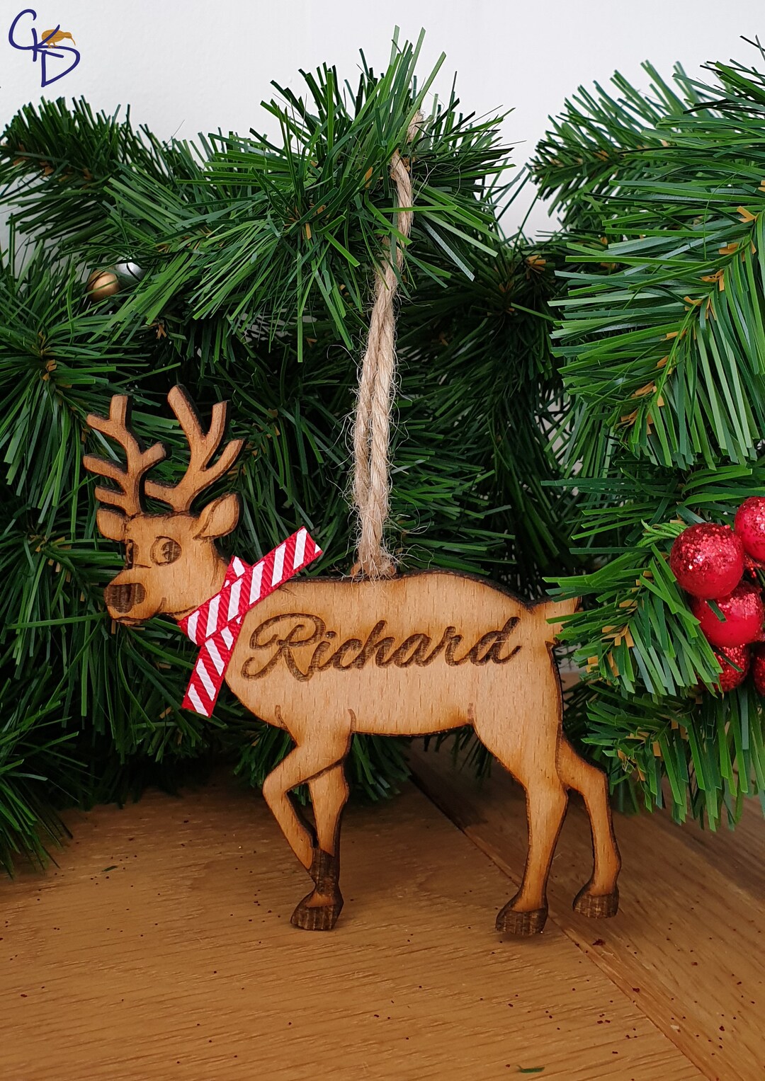 Personalised CHRISTMAS REINDEER Wooden Bauble Tree Decoration ...
