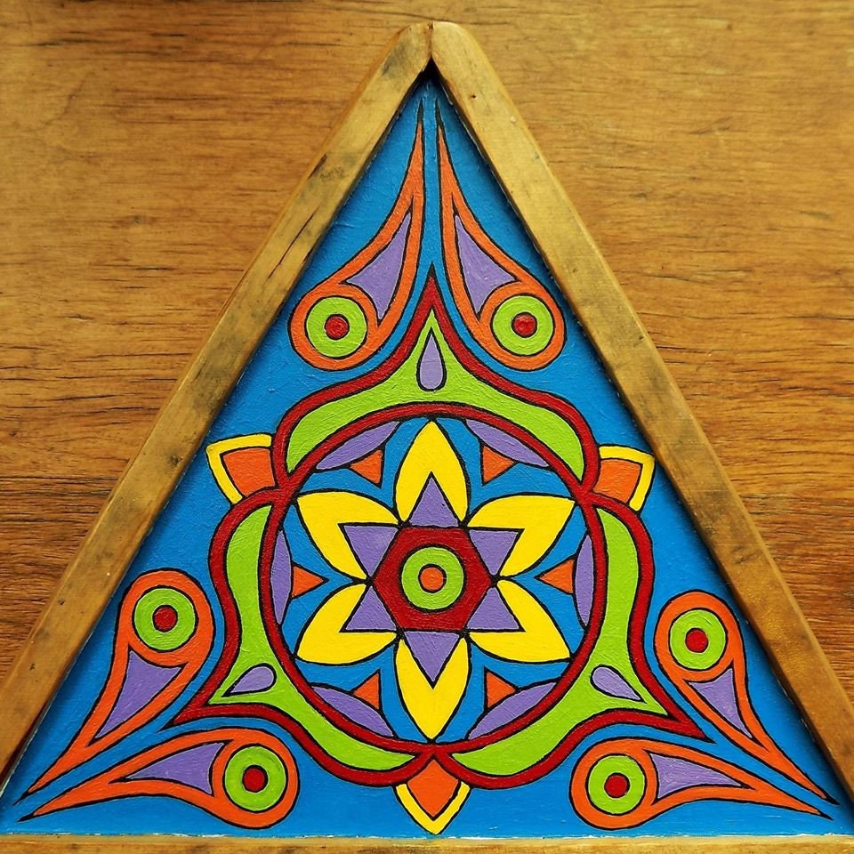 Mandala Triangle - Etsy