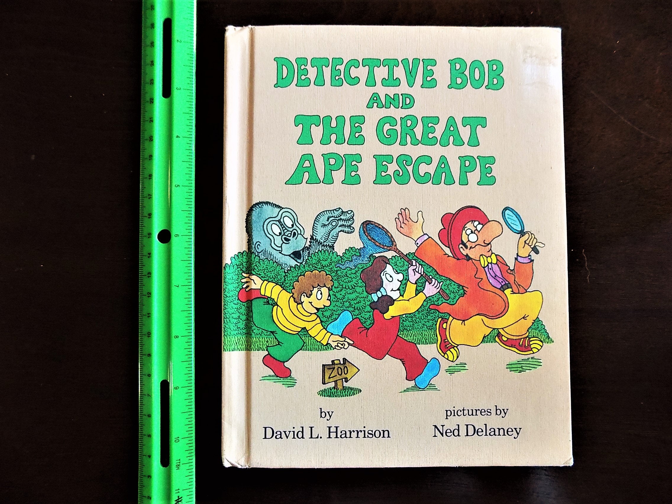 Detective Bob and the Great Ape Escape Book Kids Children Hard Cover ...