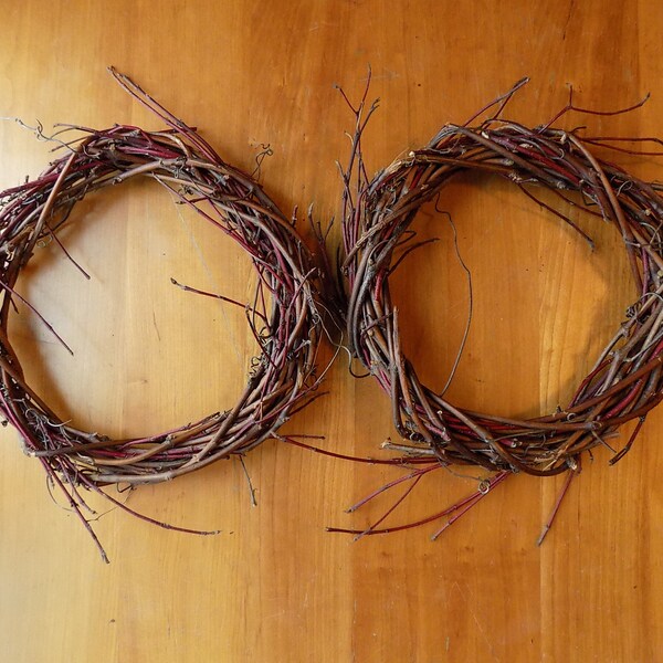 Rustic Grapevine - Etsy