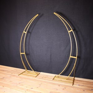 Crescent Moon Wedding Stands, Metal Backdrop Set of 2 - Etsy