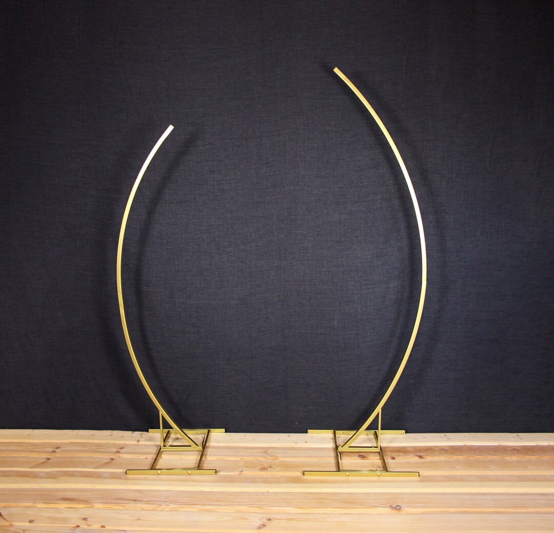 Sturdy Wedding Stands ,metal Wedding Stands, Crescent Wedding Stands ...