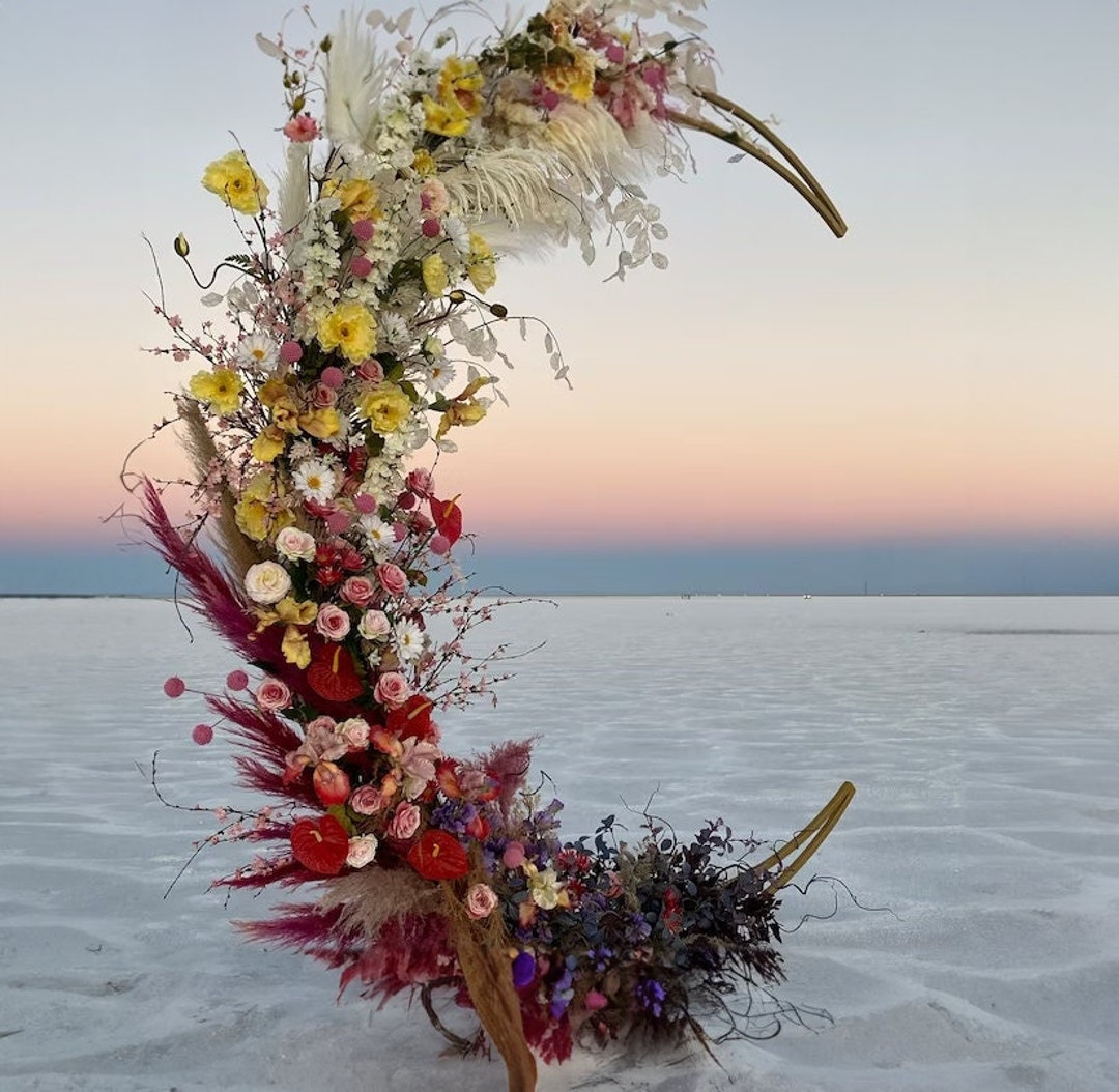 Young Moon Wedding Arch, Crescent Moon, Wedding Arch, Wedding ...