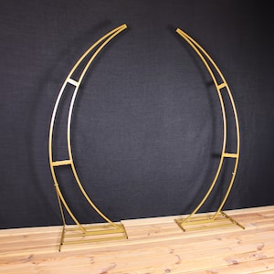 Crescent Moon Wedding Stands, Metal Backdrop Set of 2 - Etsy