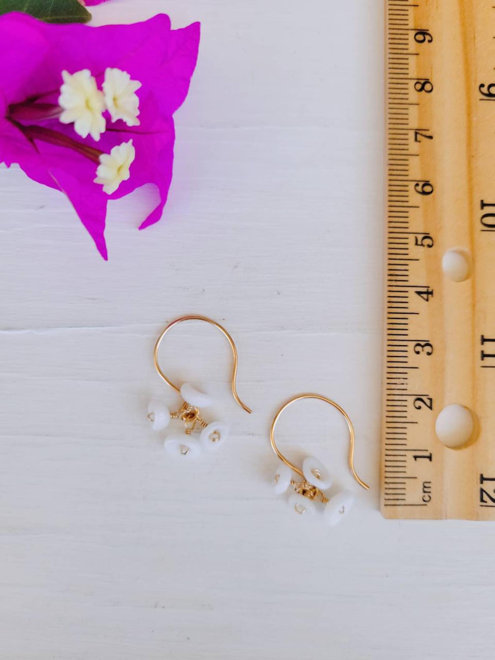 Hawaiian Puka Shell Tiny Flowers Earrings, Dangle Earring - Etsy