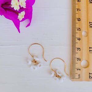 Hawaiian Puka Shell Tiny Flowers Earrings, Dangle Earring - Etsy