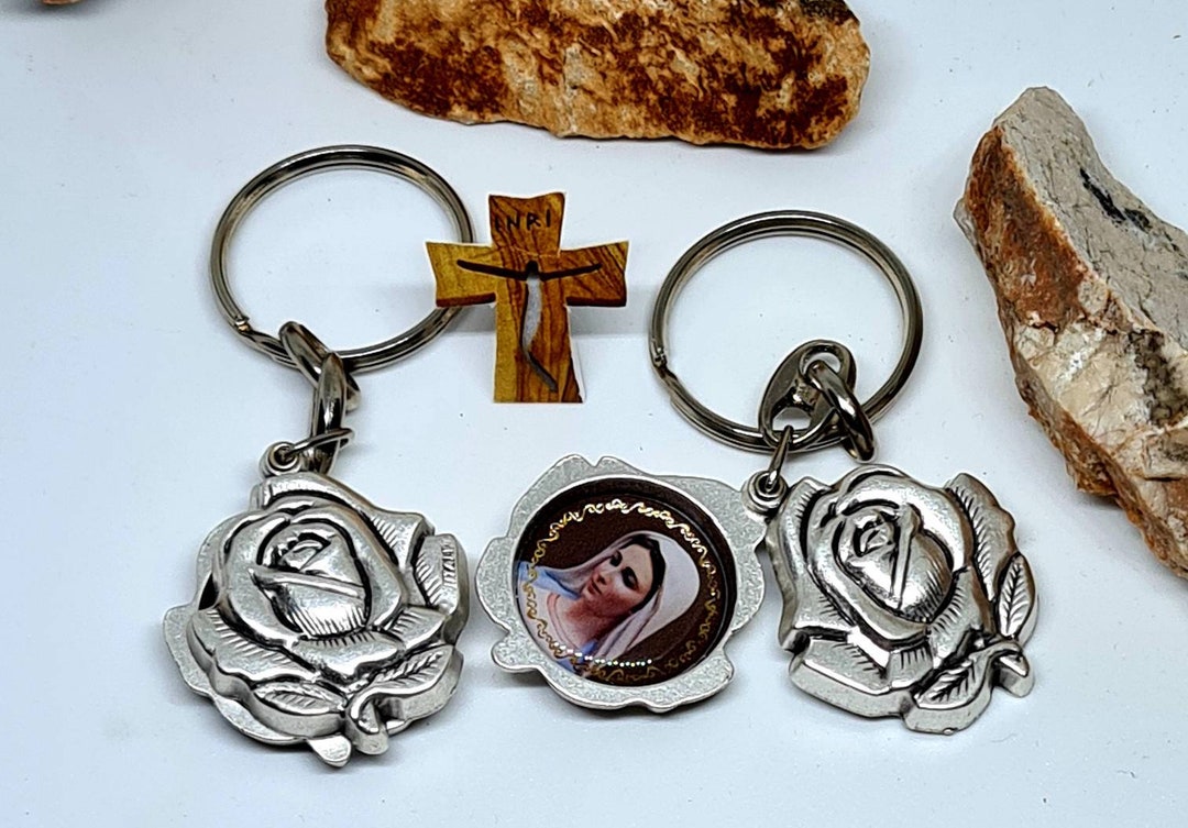 VIRGIN MARY MEDJUGORJE Keychain, Pendant for Keys Virgin Mary, Catholic ...