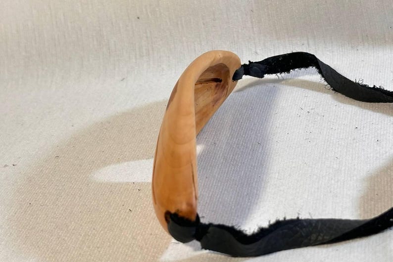 Inuit Snow Goggles, Yupik Replica Wooden Goggles, Long Eye Slit - Etsy