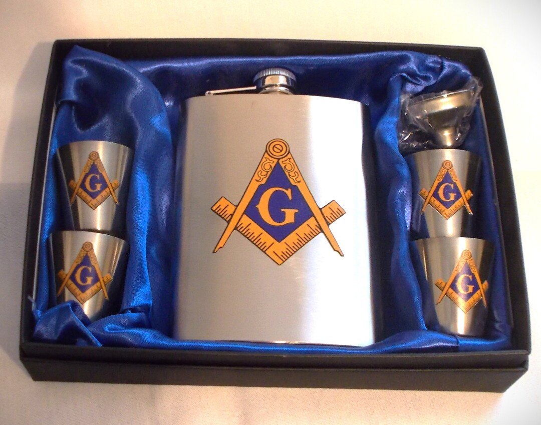 Freemason / Flask Set 8 Oz Stainless/with Funnel and 4 Cups...free ...