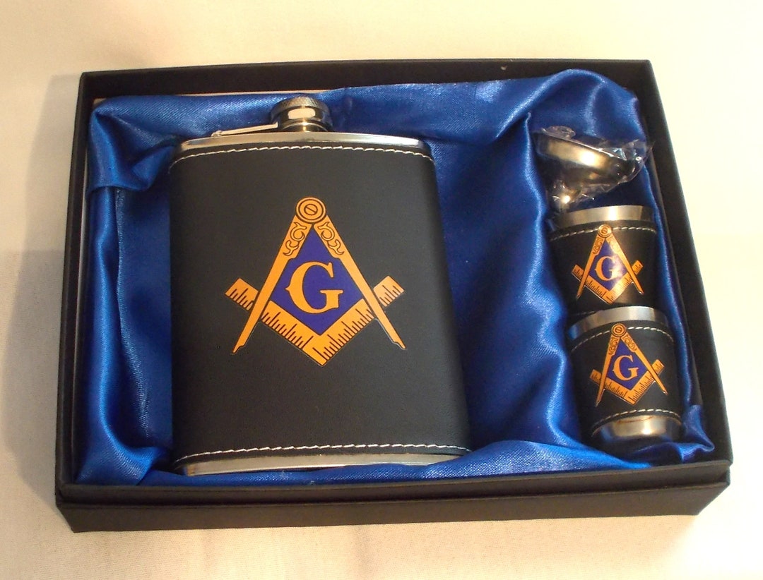 Freemason / Flask Set 8 Oz Stainless/with Funnel and 2 Cups...free ...