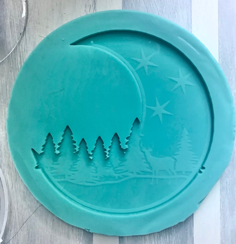 Crescent Moon Silicone Mold With Beautiful Detailing of a - Etsy