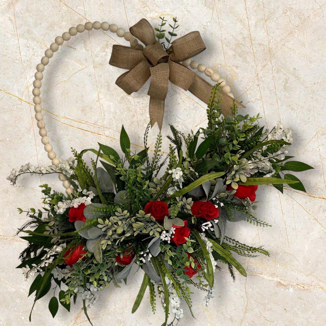 Heart Bead Wreath Red – Handmade Home Decor – Valentine’s Day Wreath – Spring Wall or Door ...