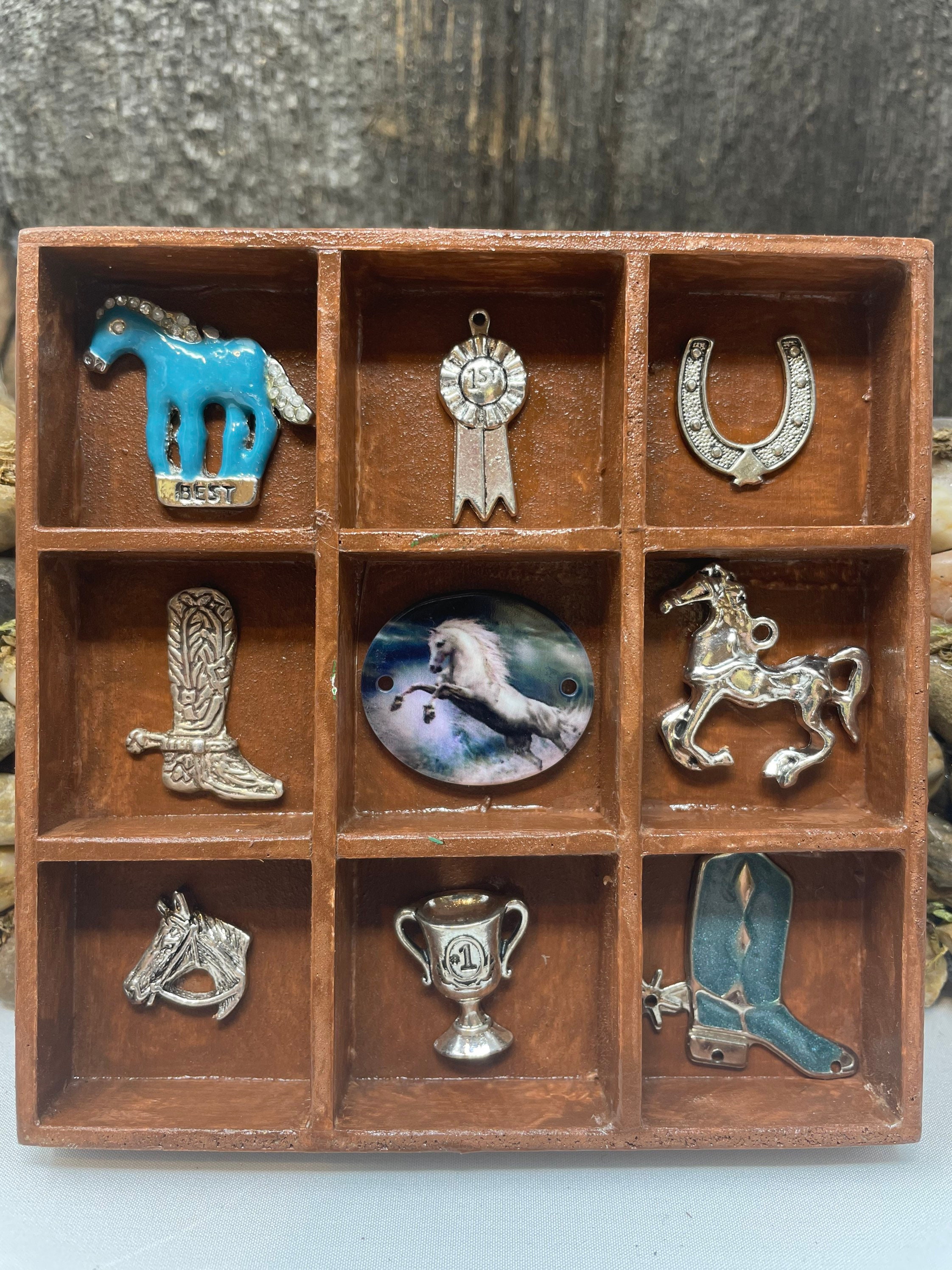 Breyer Horse Trophy Case Model Horse Trophy Case Breyer Horse Barn ...