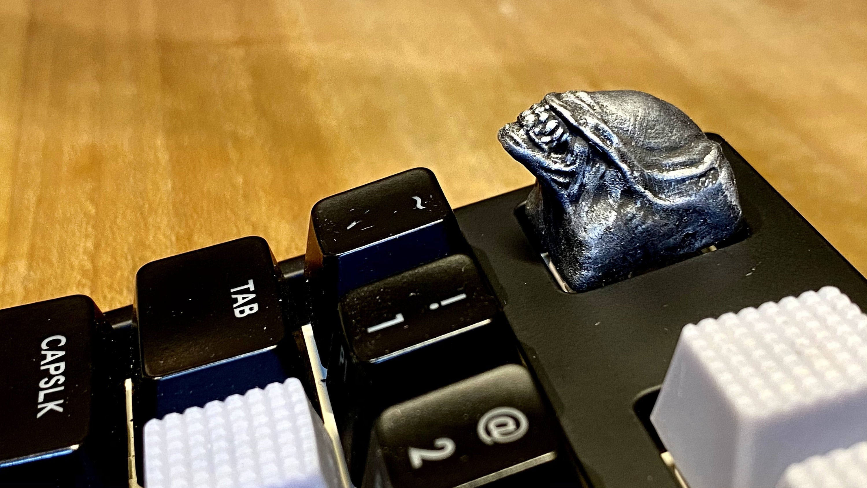 Alien Mother Queen Artisan Custom Cherry MX Keycap - Etsy Australia