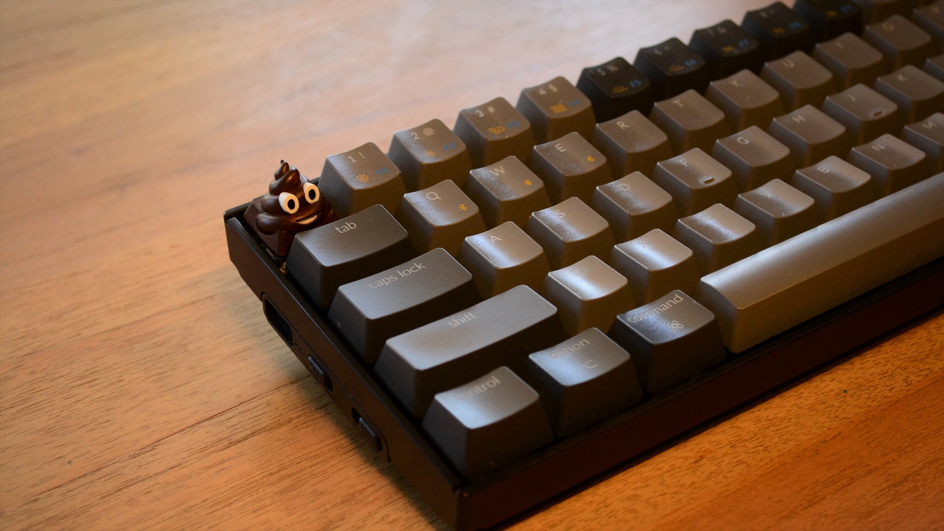Poop Emoji - Artisan Custom Cherry MX Keycap - Etsy UK