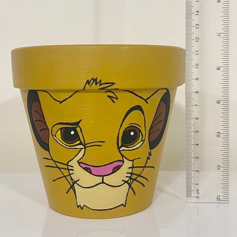 Simba Painted Flower Pot - Etsy