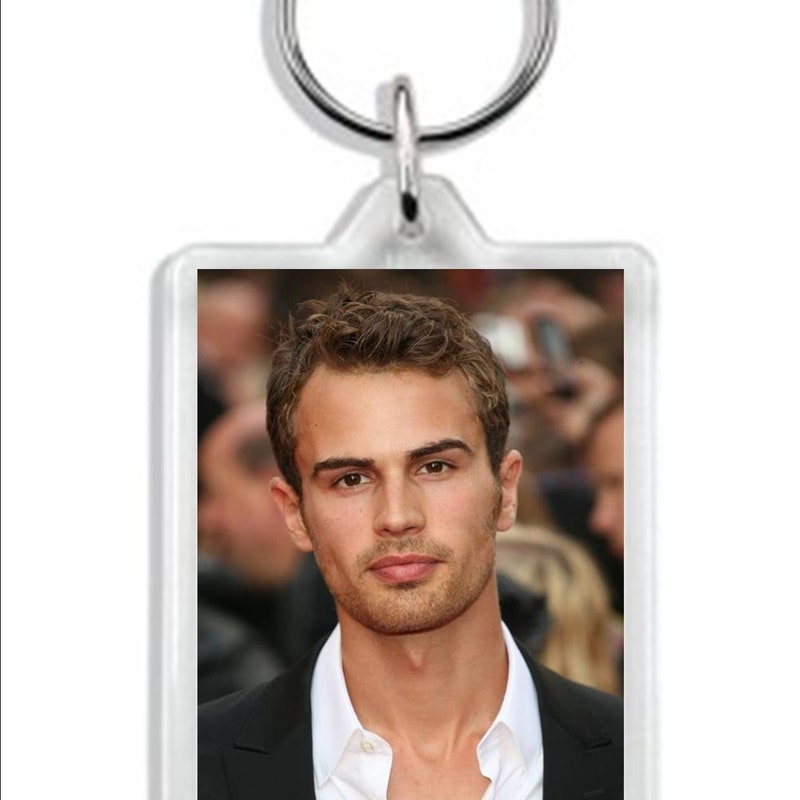 Divergent - Etsy UK