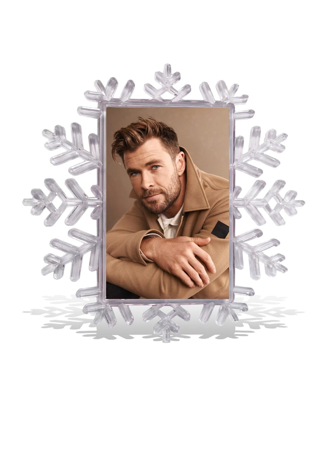 Chris Hemsworth Christmas Tree Snowflake Hanger / Decoration / Bauble ...