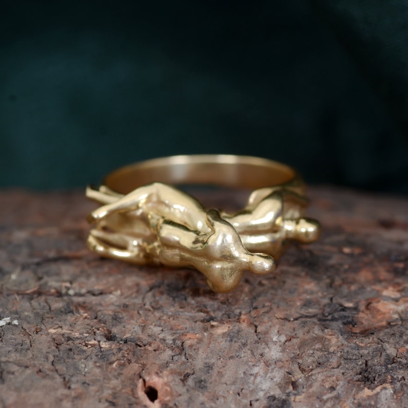 18k Gold Nude Couple Missionary Position Ring Gold Sex Ring - Etsy