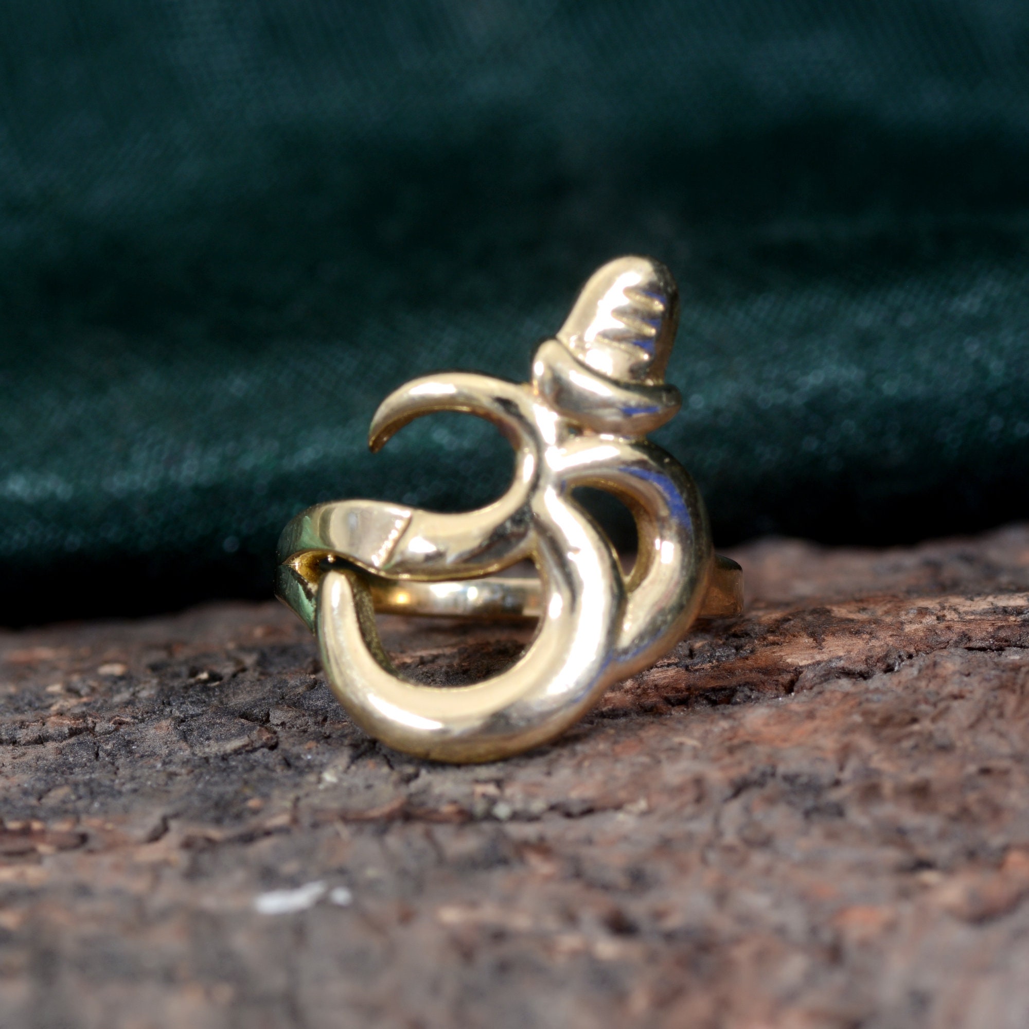 18k Gold Om Ring Lord Shiva Ohm Ring Religious Ring Gold - Etsy