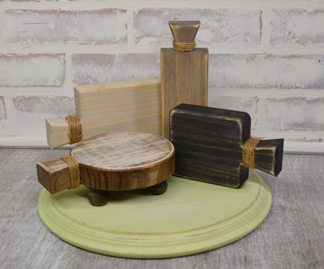 Decorative Mini Bread Boards...set of Four Mini Boards...charcutier ...