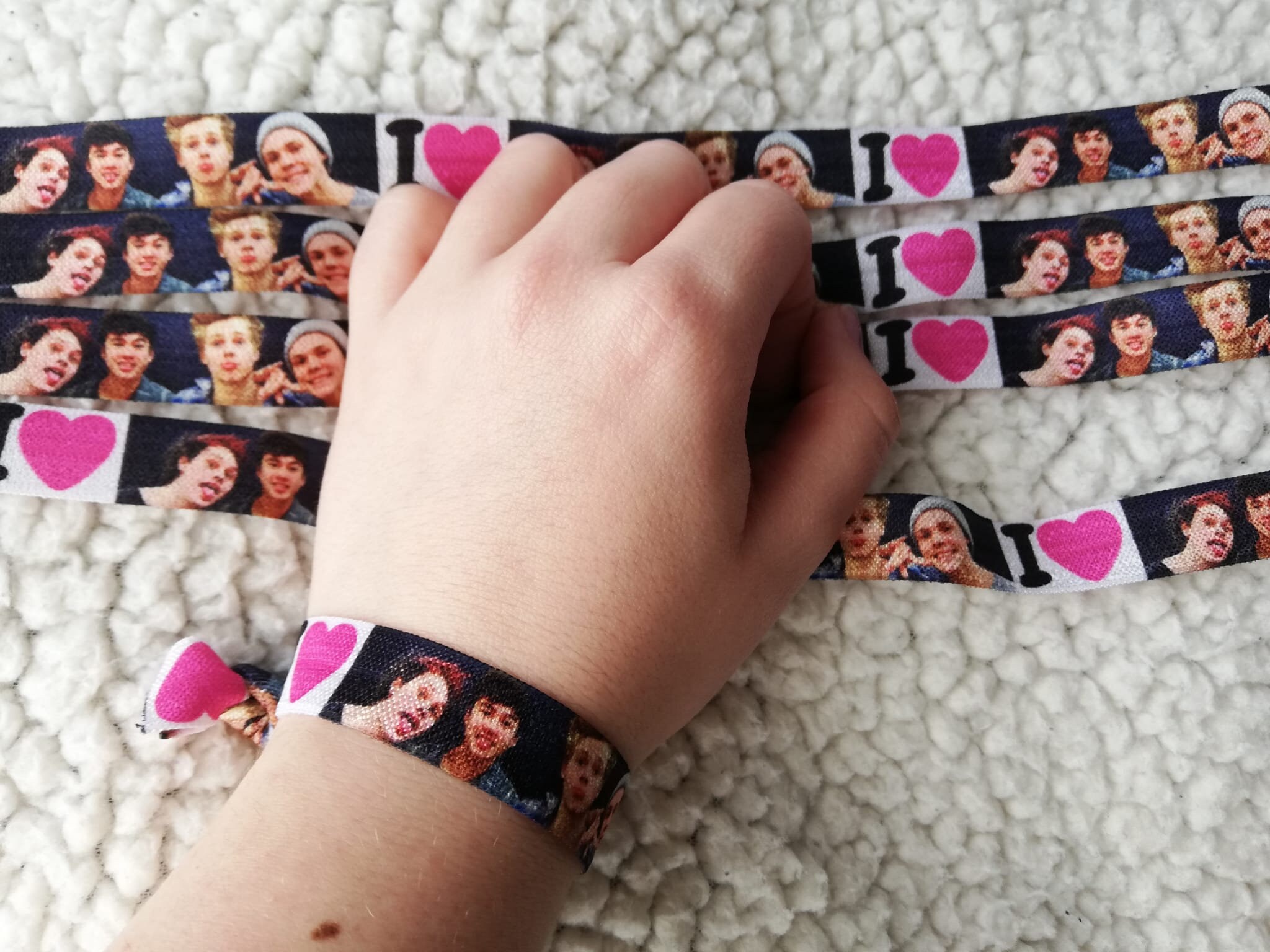 5SOS elastic bracelet wristband scrunchie hair rubber | Etsy