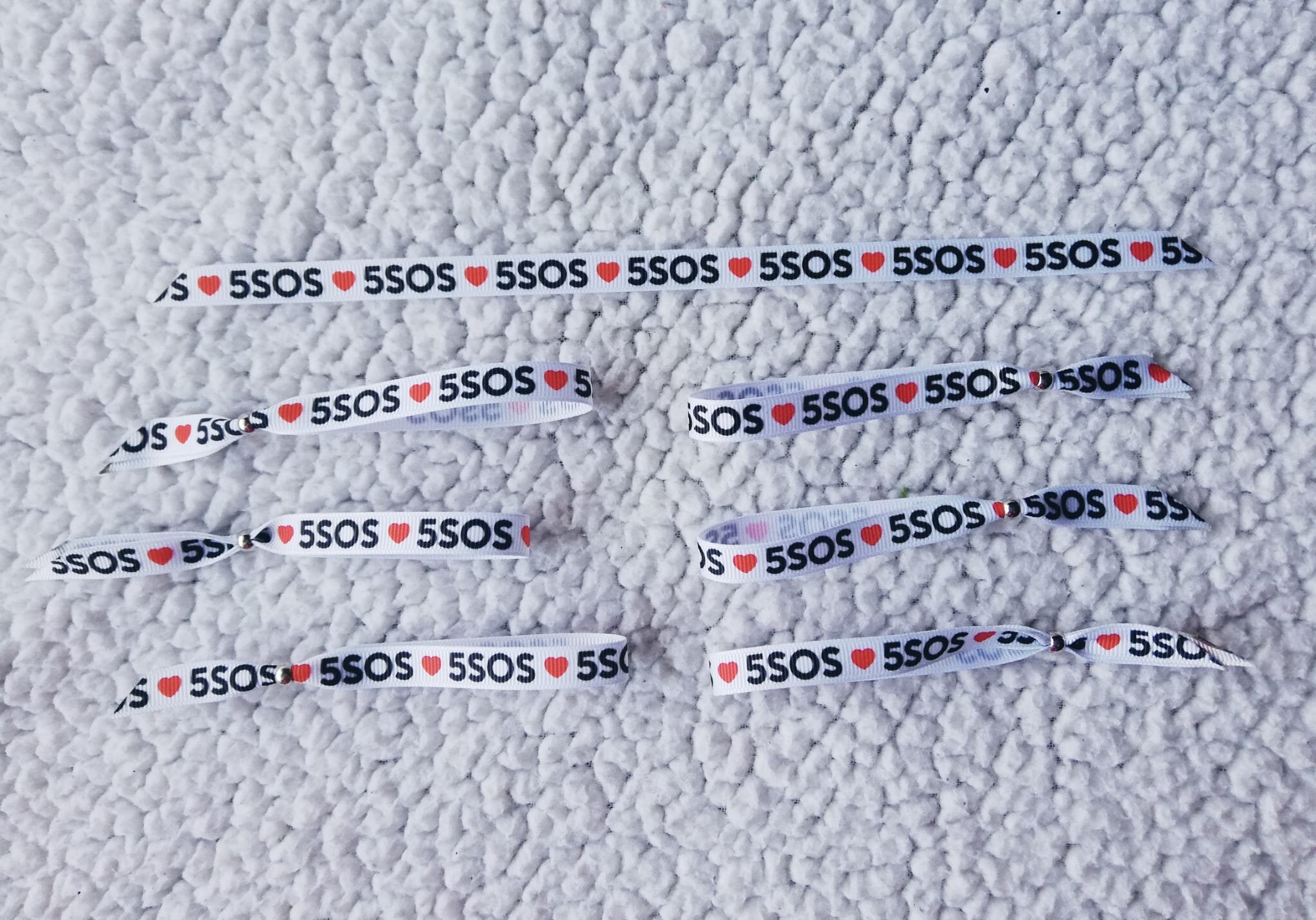 5SOS elastic bracelet wristband scrunchie hair rubber | Etsy España