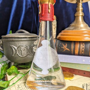 Liquid Luck Potion (lucky Spell) — Witch and Wizard Potions, Vials ...
