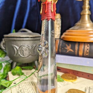 Liquid Luck Potion (lucky Spell) — Witch and Wizard Potions, Vials ...