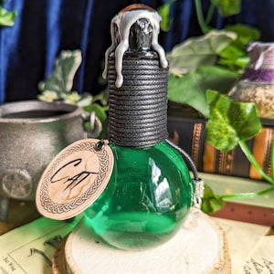 Cat Potion - the Witcher, Geralt, Yennefer, Ciri - Etsy UK
