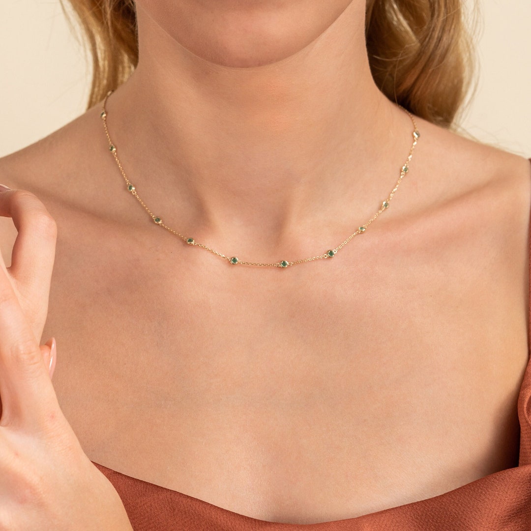 14k Emerald Necklace, Dainty Solid Gold Emerald Choker, Gold Bezel ...