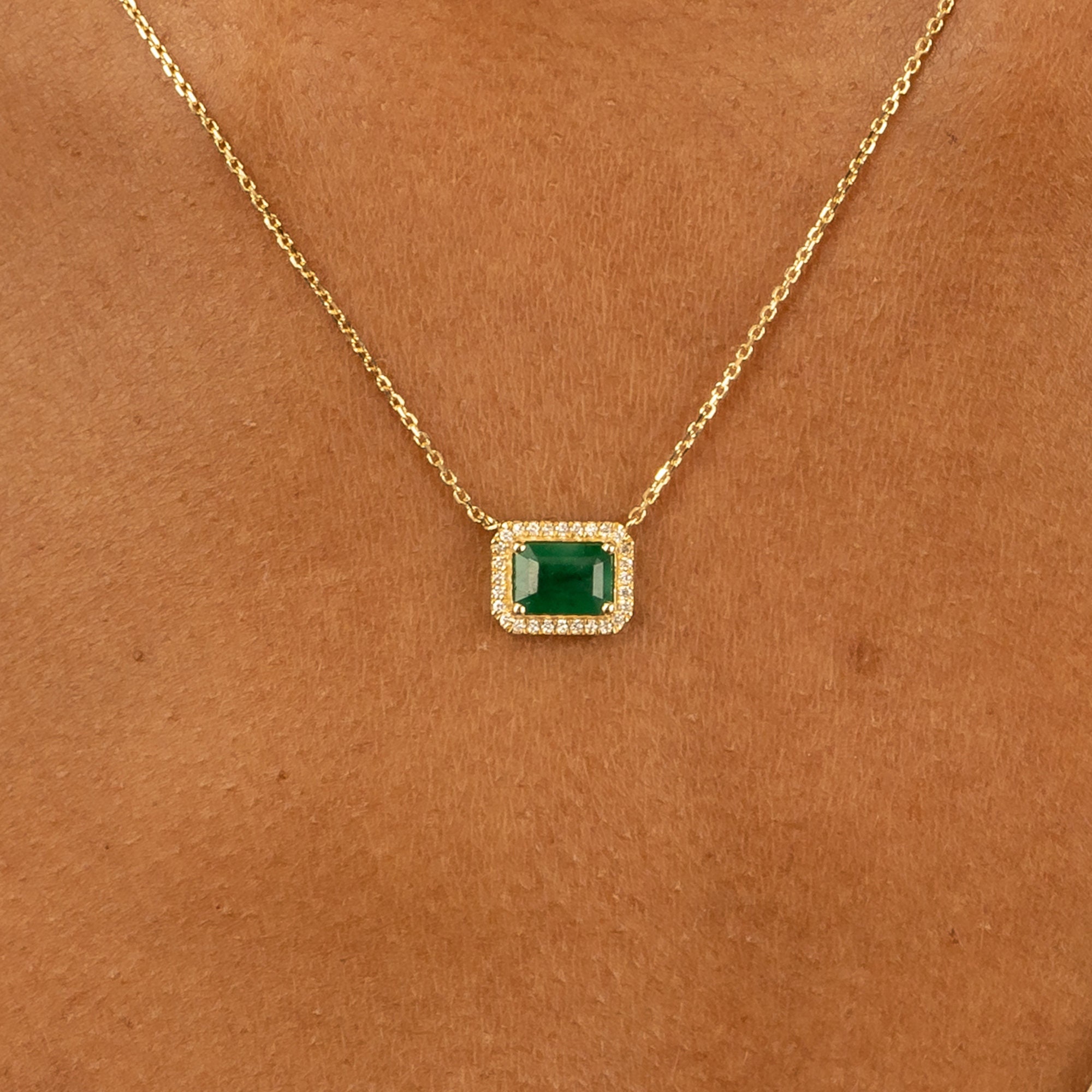 Natural Diamond and Emerald Handmade Gold Necklace, Diamond Emerald ...