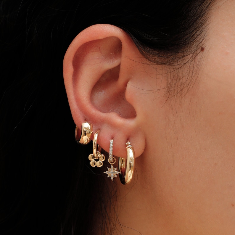 Pendientes de aro de oro de 14k con forma de flor, aros de oro macizo ...