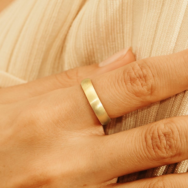 Simple Gold Band - Etsy