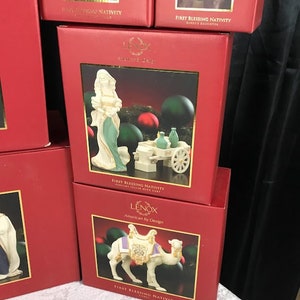 Lenox First Blessing Nativity Set With 19 Pieces, Pastels Adorned in ...