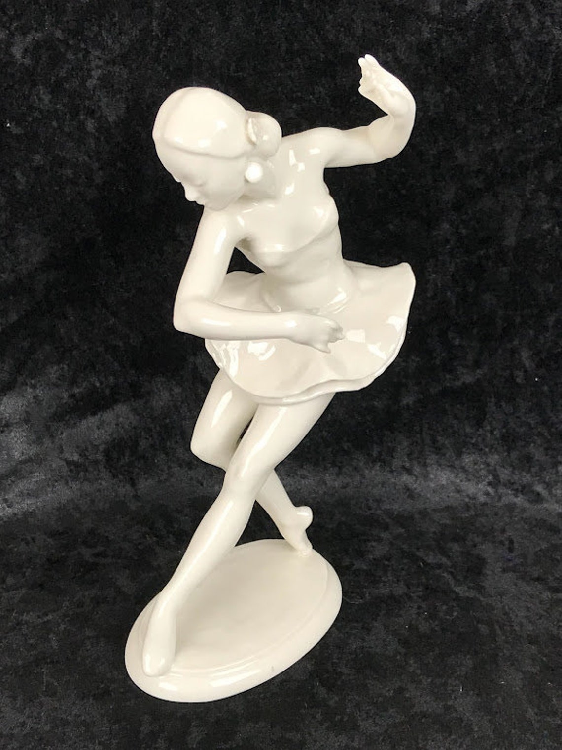 Vintage Hutschenreuther Porcelain Dancer Ballerina Statue / - Etsy