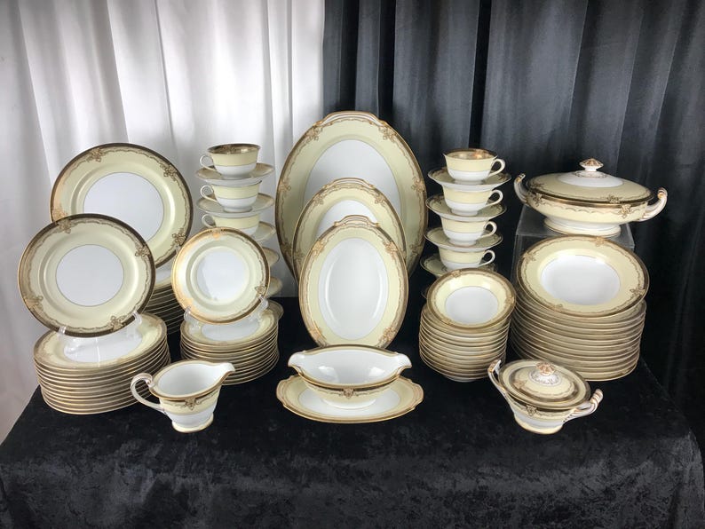 91pc Noritake Valiere 4981 Dinnerware Service for 12 - RARE Occupied ...