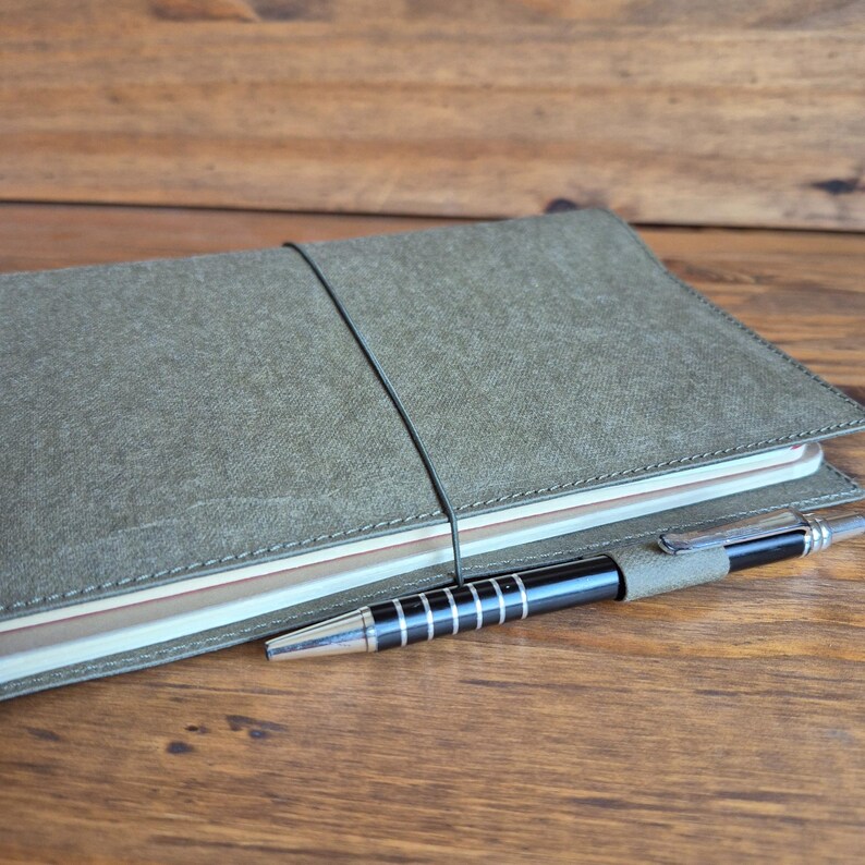 Travelers Notebook Cover, Handmade in Washable Paper, Fauxdori - Etsy