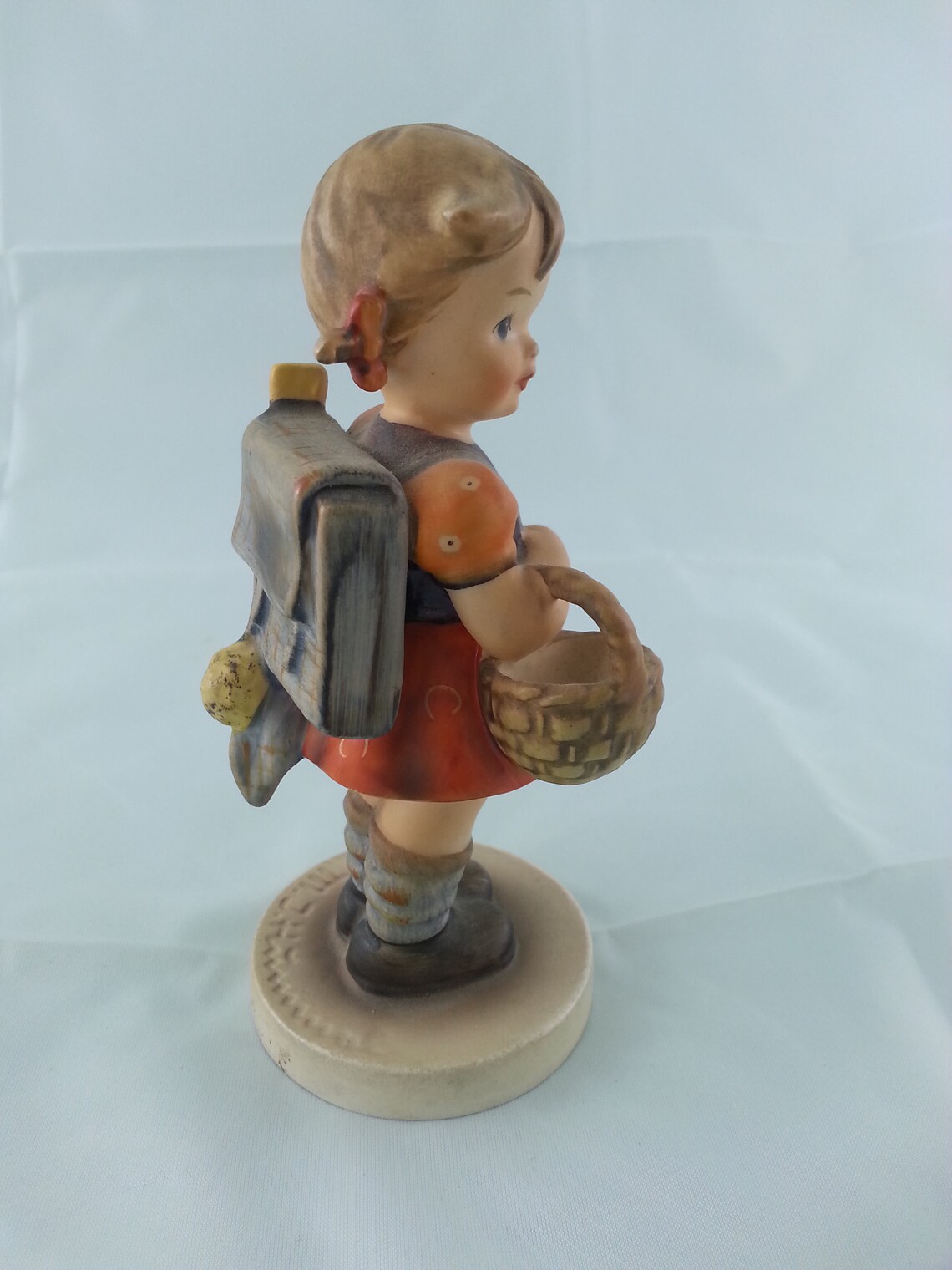 Hummel 81/0 School Girl, Master Sculptor Arthur Moeller, TMK 3 Stylized ...