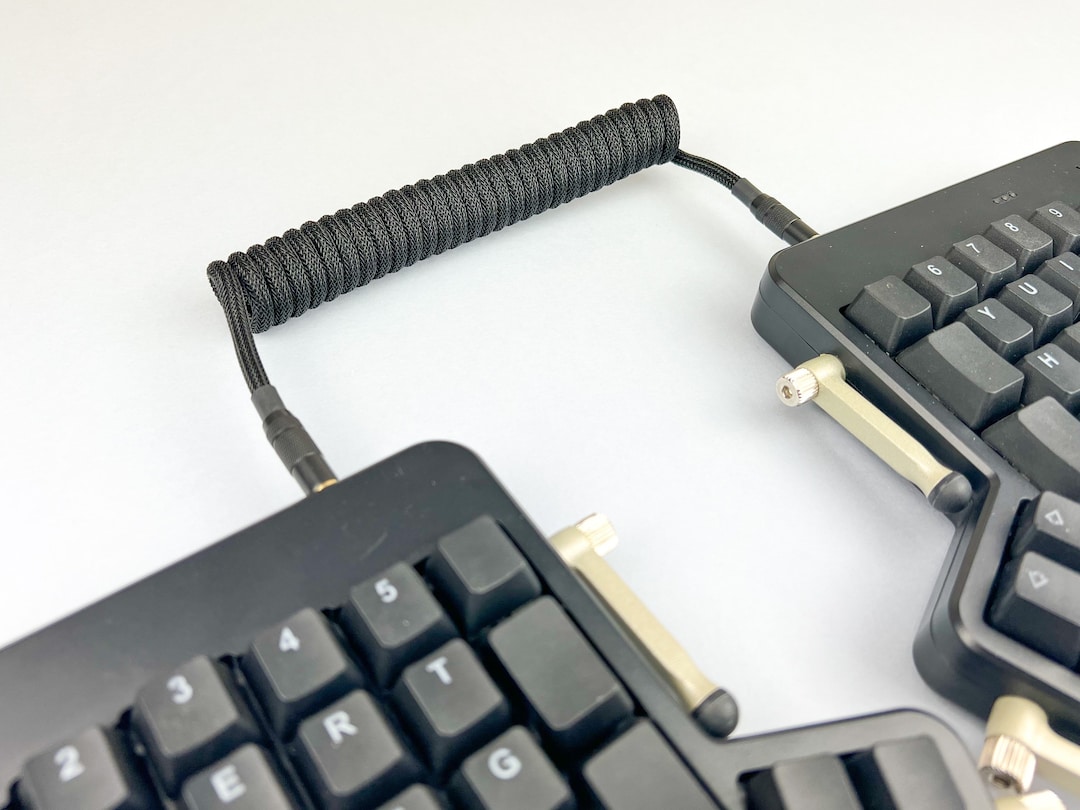 Custom Split Keyboard TRRS Cable - Etsy