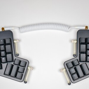 Custom Split Keyboard TRRS Cable - Etsy