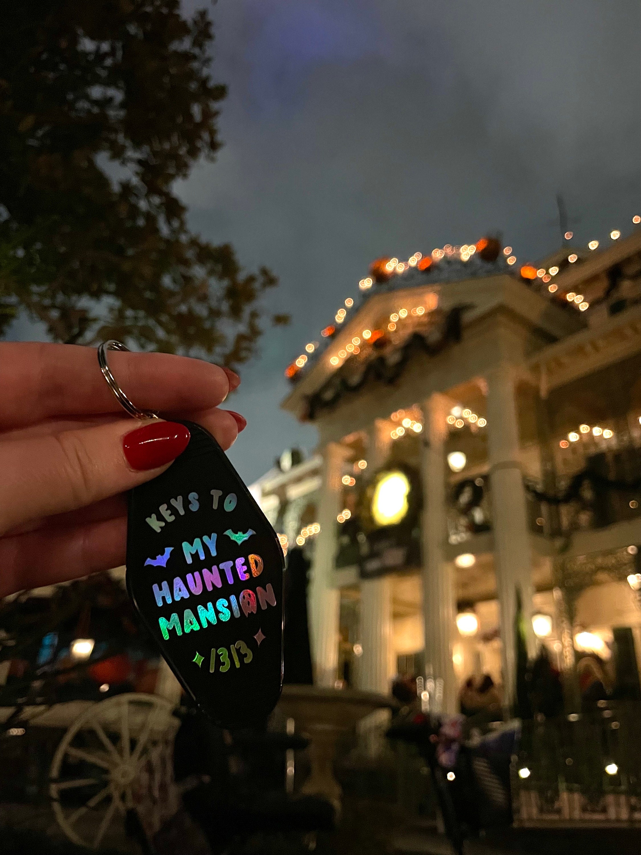 Haunted Mansion Keychain Iridescent - Etsy