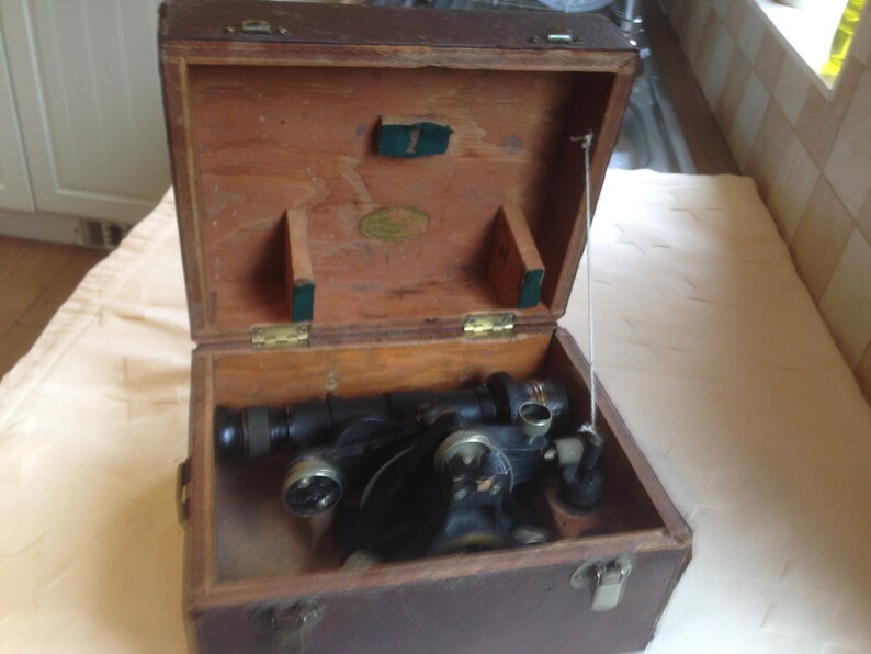 Antique Theodolite, Dumpy Level 1601, Manufactured by W. Ottway & Co ...