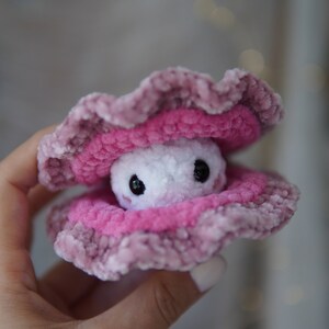 Plush Oyster No-sew Crochet PATTERN, 2 in 1 Pretty and Creepy Halloween ...